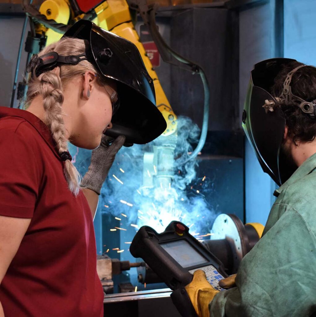 DeWys University | On-the-Job Training Program | US Metal Fabricator